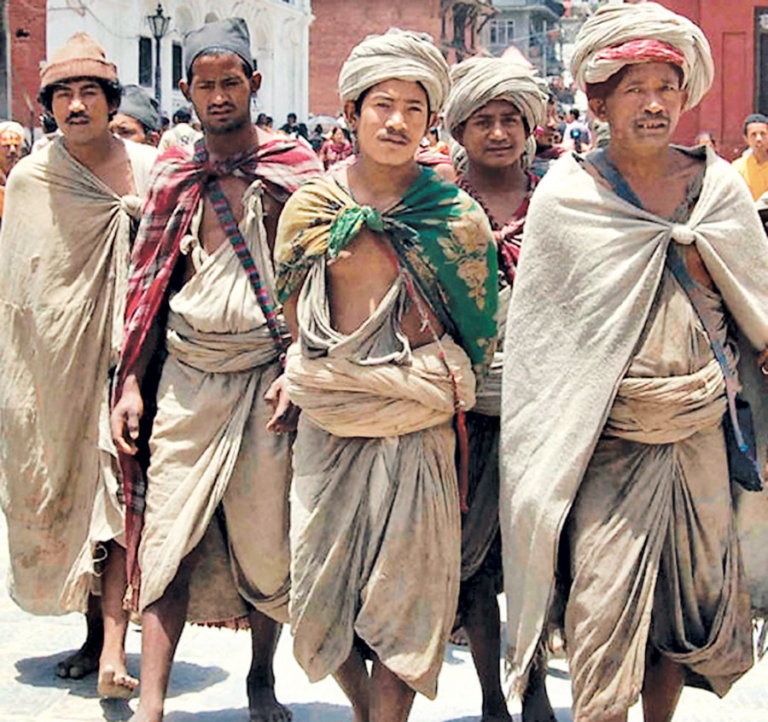 सामुदायिक वनले काठ नदिएपछि राउटे समुदायको घरमा बनाउने सपना अधुरै ...